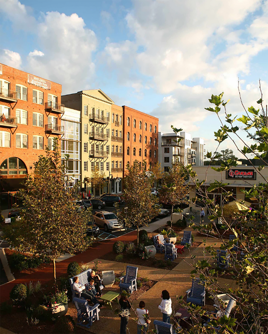 7 Reasons to Plan Your Trip to Downtown Woodstock this Summer – Bizarre ...